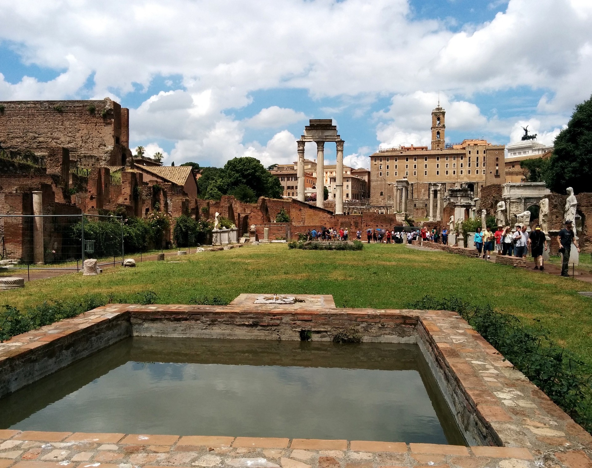 la-casa-de-las-vestales-lat-n-y-roma